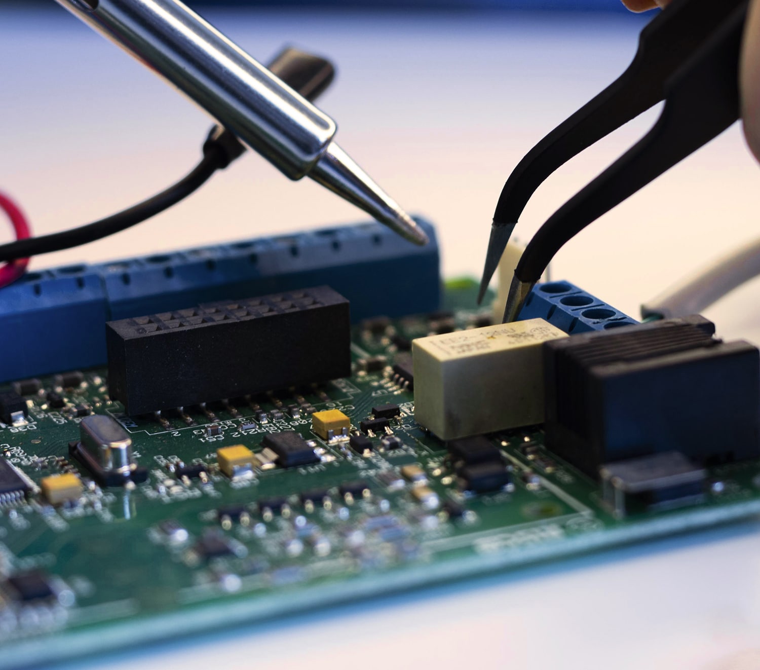 Tout savoir sur les Cartes PCB des écrans LED - Winlight